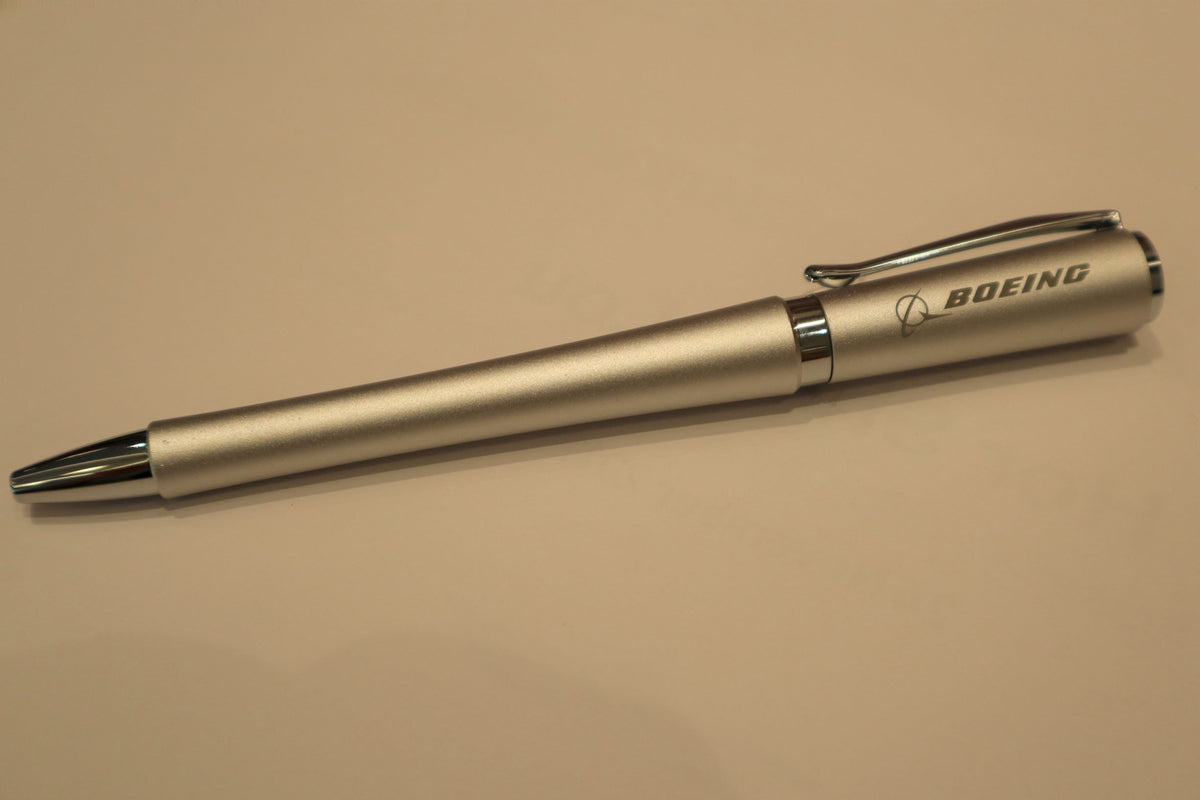 Boeing Aerodynamic Chrome Pen – Flight Experience Singapore