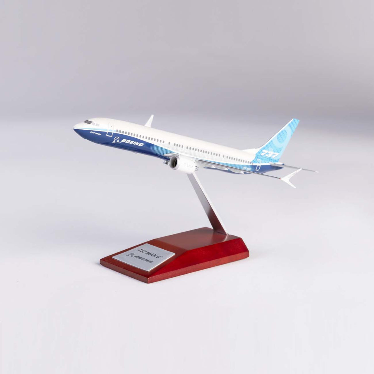 Boeing Unified 737 MAX 9 1:200 scale model – Flight Experience Singapore